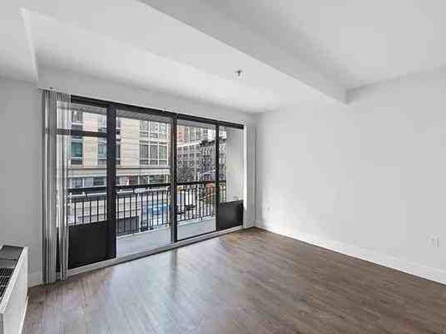 1 Bedroom Apartment for Rent at 333 East 91st Street #403, New York, NY 10128 Upper East Side