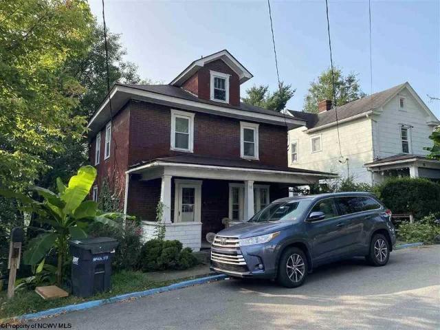 1 Bedroom Apartment for Rent at 33 Highland Avenue, Morgantown, WV 26505 Suncrest
