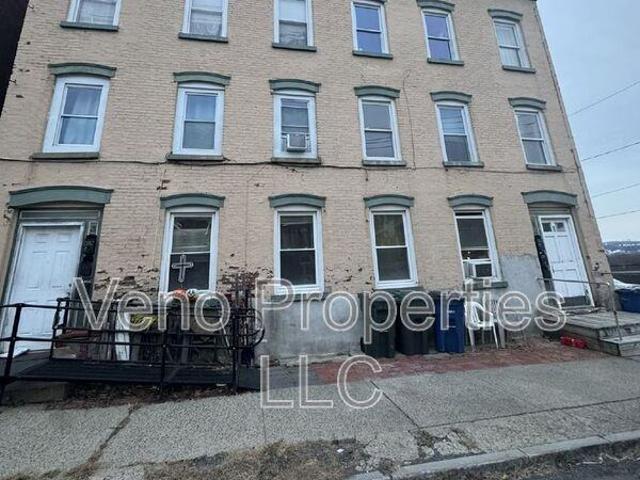 1 Bedroom Apartment for Rent at 3 Cataract St #3, Cohoes, NY 12047