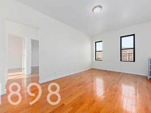 1 Bedroom Apartment for Rent at 44 08 47th Avenue #A4, New York, NY 11377 Long Island City