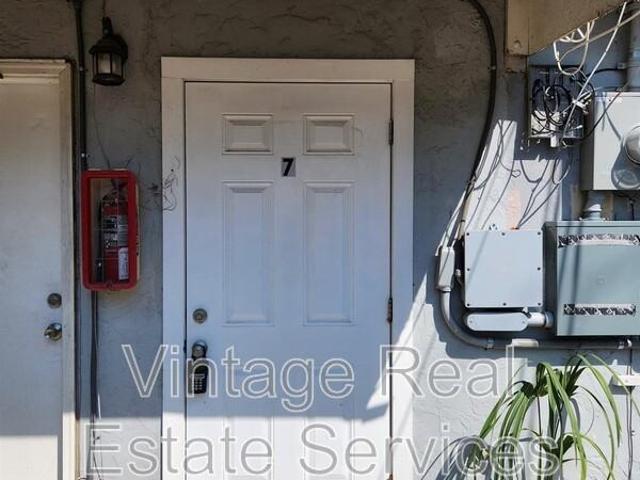 1 Bedroom Apartment for Rent at 4611 N Hubert Ave #7, Tampa, FL 33614 Drew Park