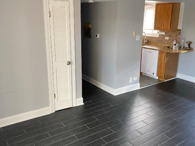 1 Bedroom Apartment for Rent at 4618 River Rd #3F, Schiller Park, IL 60176