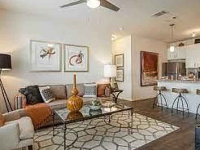 1 Bedroom Apartment for Rent at 4704 & 4708 McKinney Ave #0, Highland Park, TX 75205 Highland Park