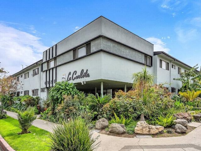 1 Bedroom Apartment for Rent at 4926 August St #18, Los Angeles, CA 90008 Congress West