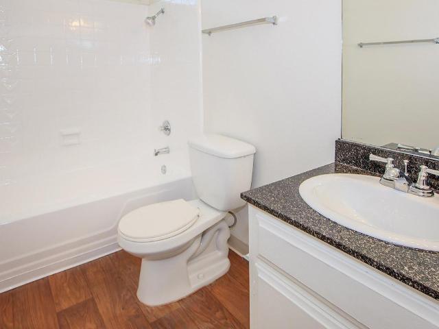 1 Bedroom Apartment for Rent at 400 S Sunkist St, Anaheim, CA 92806 East Anaheim