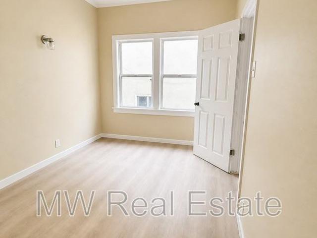 1 Bedroom Apartment for Rent at 4017 W 28th St #9, Los Angeles, CA 90018 UNNC
