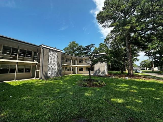 1 Bedroom Apartment for Rent at 401 East Ocean Avenue, Norfolk, VA 23503 Northside