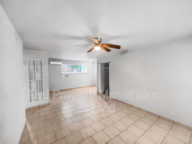 1 Bedroom Apartment for Rent at 4029 Mather Ct, Cockrell Hill, TX 75211 Winnetka Heights
