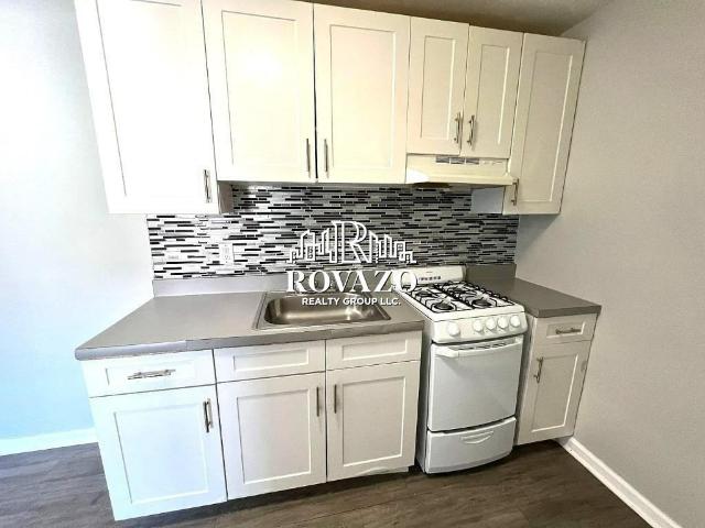 1 Bedroom Apartment for Rent at 404 Stuyvesant Avenue #3A, Irvington, NJ 07111