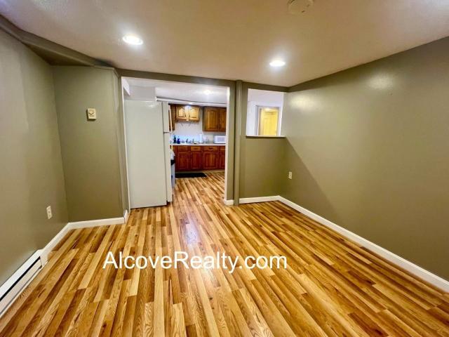 1 Bedroom Apartment for Rent at 40 Alfred Road #B, Arlington, MA 02474 East Arlington