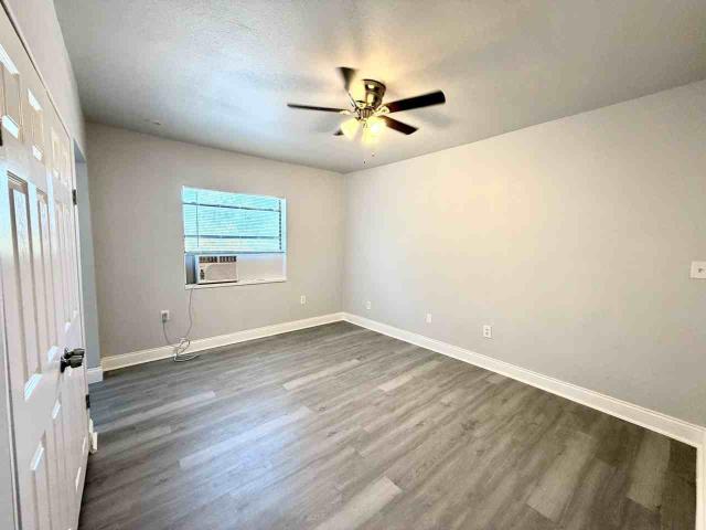 1 Bedroom Apartment for Rent at 4101 Columbia St #3ROOMA, Orlando, FL 32811