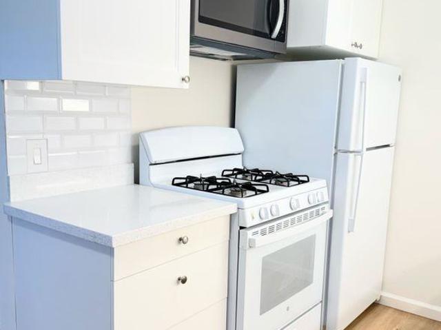 1 Bedroom Apartment for Rent at 418 Roosevelt Ave #6, Sunnyvale, CA 94085 Lowlanders