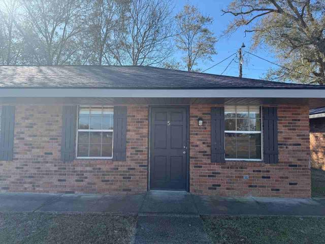 1 Bedroom Apartment for Rent at 42084 Lumino Ln #9, Hammond, LA 70403