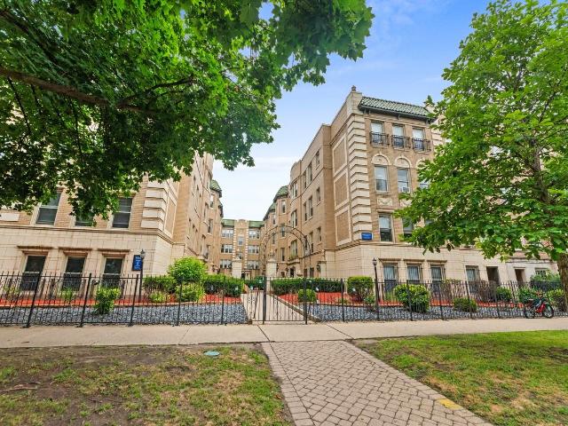 1 Bedroom Apartment for Rent at 4225 N Paulina St #4231E2, Chicago, IL 60613 Lakeview