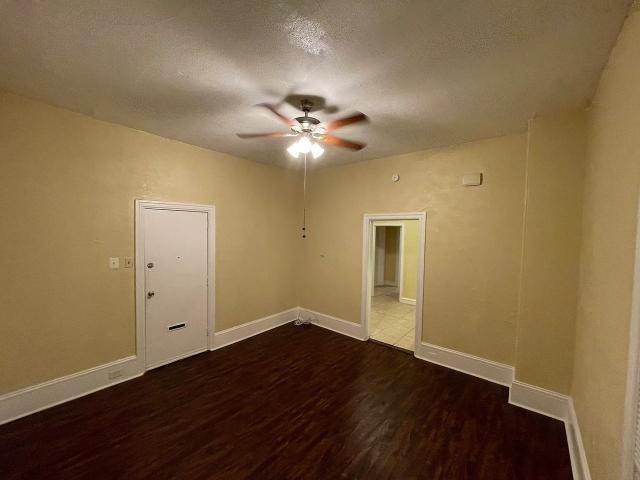 1 Bedroom Apartment for Rent at 430 Folcroft Avenue #2, Folcroft, PA 19032