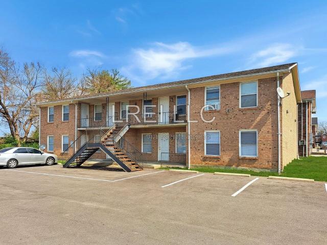 1 Bedroom Apartment for Rent at 4311 Norbrook Dr #3, Louisville, KY 40218