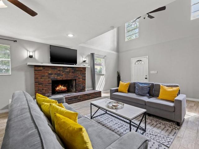 1 Bedroom Apartment for Rent at 4314 E Henry Ave #1244363P, Tampa, FL 33610