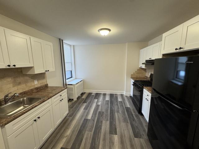 1 Bedroom Apartment for Rent at 435 72nd St #D1, North Bergen, NJ 07047