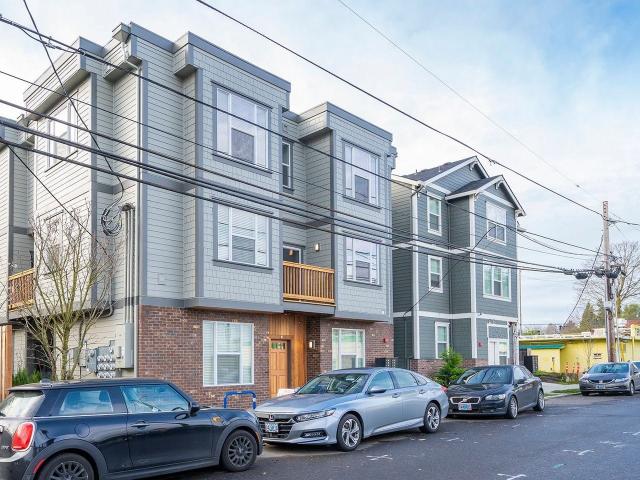 1 Bedroom Apartment for Rent at 436 Ne Stafford St #01, Portland, OR 97211 Woodlawn