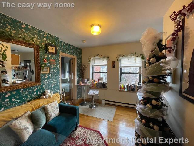 1 Bedroom Apartment for Rent at 43 Ivaloo St #7, Somerville, MA 02143 Ward Two