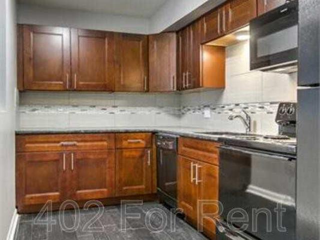 1 Bedroom Apartment for Rent at 4 N 45th St, Omaha, NE 68132 Joslyn Castle
