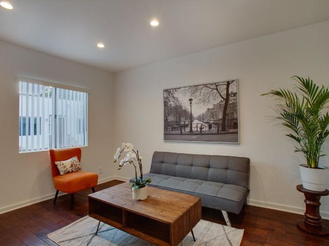 1 Bedroom Apartment for Rent at 5433 Abbott Pl #12, Los Angeles, CA 90042 Highland Park