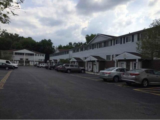 1 Bedroom Apartment for Rent at 553 W Park Ave #A, Libertyville, IL 60048