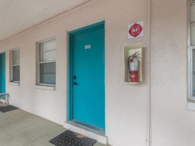 1 Bedroom Apartment for Rent at 555 62nd St S, Saint Petersburg, FL 33707