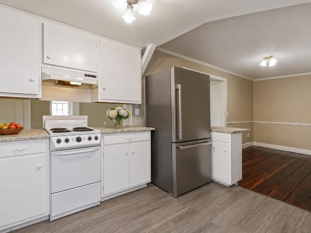 1 Bedroom Apartment for Rent at 562 Amity Road #D, Bethany, CT 06524