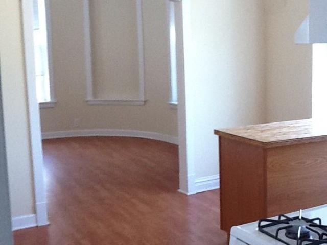 1 Bedroom Apartment for Rent at 5671 N Clark St #2F, Chicago, IL 60660 Edgewater