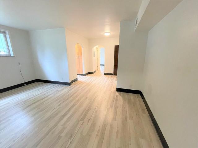 1 Bedroom Apartment for Rent at 5710 Phillips Ave #A1, Pittsburgh, PA 15217 Squirrel Hill South