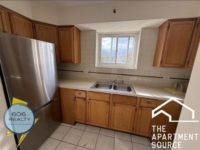 1 Bedroom Apartment for Rent at 5758 W 35th St #305, Cicero, IL 60804