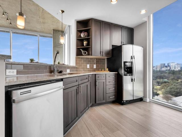 1 Bedroom Apartment for Rent at 5815 Almeda Road #AHP1, Houston, TX 77004 MacGregor