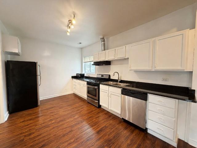 1 Bedroom Apartment for Rent at 5833 W Irving Park Rd #1F, Chicago, IL 60634 Portage Park