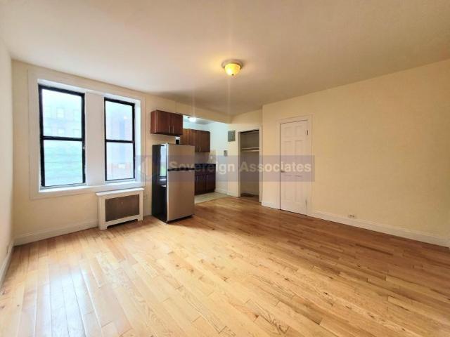1 Bedroom Apartment for Rent at 585 W 204th St, New York, NY 10034 Inwood