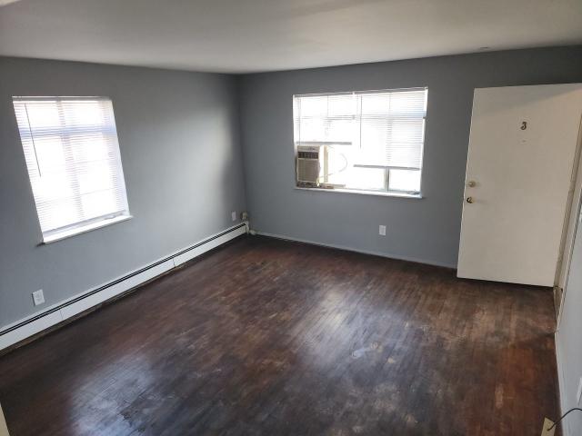 1 Bedroom Apartment for Rent at 504 Olden Ave #2, Arlington Heights, OH 45215 Arlington Heights