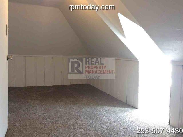 1 Bedroom Apartment for Rent at 509 118th St S #F, Parkland, WA 98444 Parkland