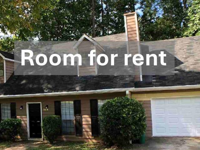 1 Bedroom Apartment for Rent at 5164 Martins Crossing Rd #1, Stone Mountain, GA 30088