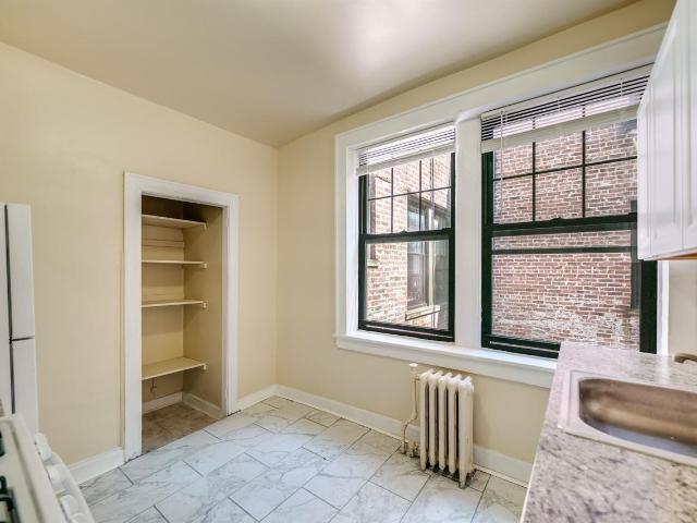1 Bedroom Apartment for Rent at 51 E Brinkerhoff AveApartment 9 #51 9, Palisades Park, NJ 07650