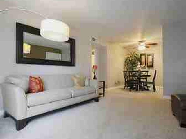 1 Bedroom Apartment for Rent at 5209 Capitol Ave #0, Dallas, TX 75206