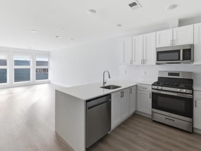 1 Bedroom Apartment for Rent at 526 532 Mulberry Street #3D, Newark, NJ 07114 South Ironbound