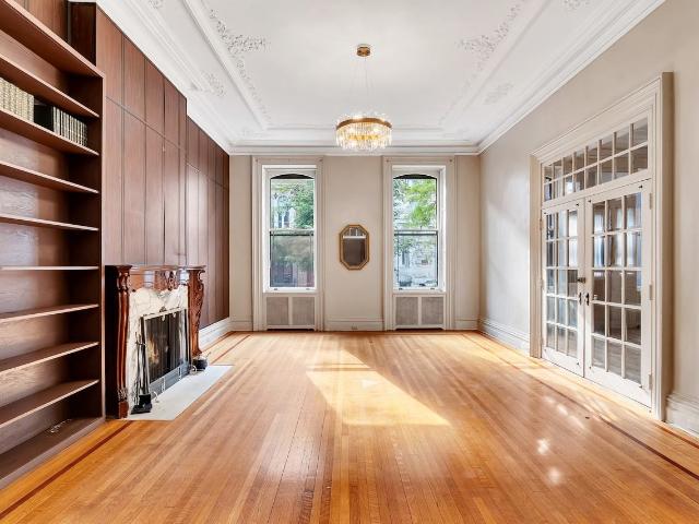1 Bedroom Apartment for Rent at 52 2nd St #1stFL, Troy, NY 12180