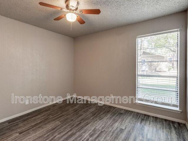1 Bedroom Apartment for Rent at 5323 E 47th Pl #5H, Tulsa, OK 74135