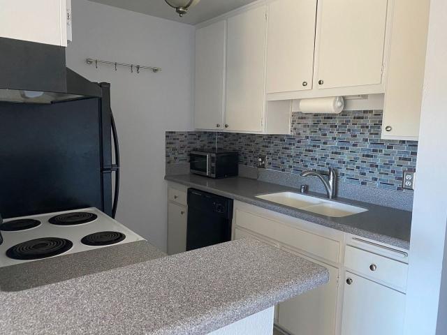 1 Bedroom Apartment for Rent at 6416 Friars Rd, San Diego, CA 92108 Linda Vista