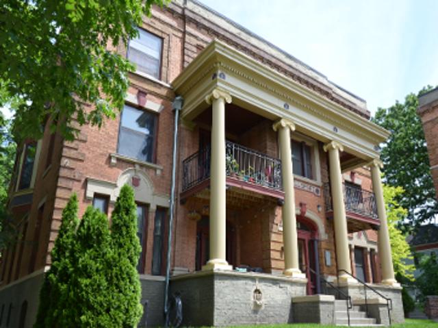 1 Bedroom Apartment for Rent at 641 19th St #7, Des Moines, IA 50314 Sherman Hill