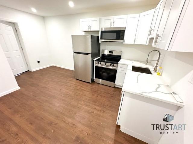 1 Bedroom Apartment for Rent at 6518 Glenmore Ave #1, Philadelphia, PA 19142 Elmwood