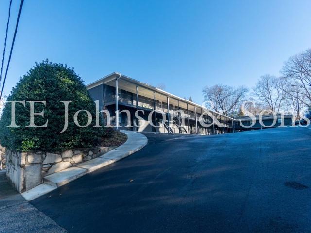 1 Bedroom Apartment for Rent at 651 Summit St, Winston Salem, NC 27101 Westend