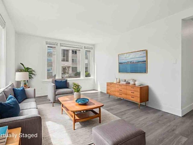 1 Bedroom Apartment for Rent at 6700 24th Ave Nw #8, Seattle, WA 98117 Loyal Heights