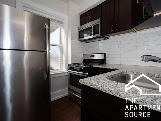 1 Bedroom Apartment for Rent at 6748 N Ashland Ave #601, Chicago, IL 60626 Rogers Park