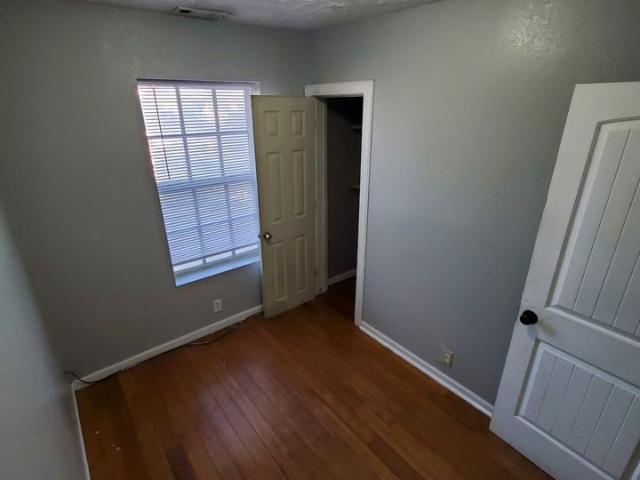 1 Bedroom Apartment for Rent at 601 W 30th St #4, Indianapolis, IN 46208 Near Northwest Riverside